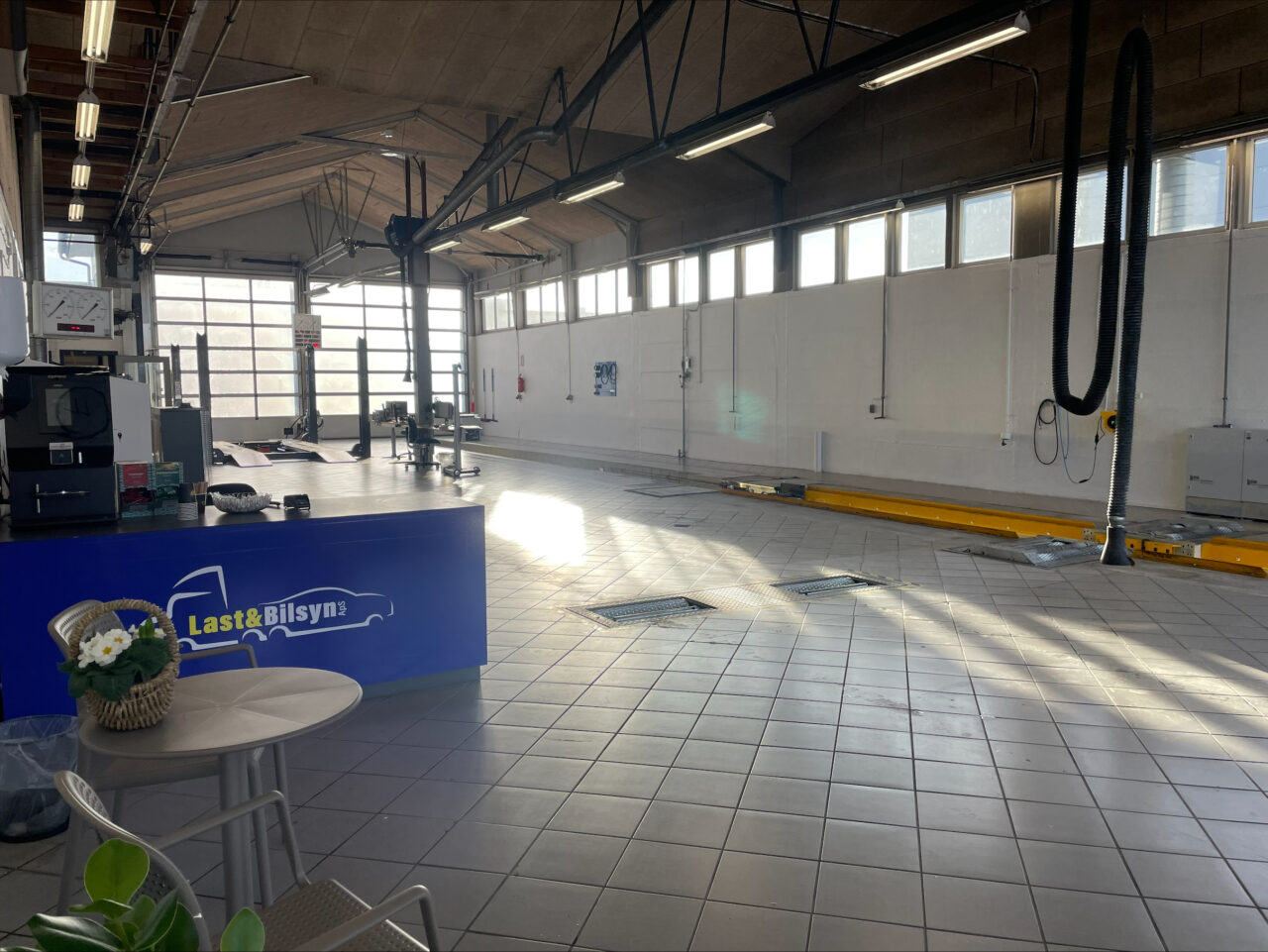 Forside - Last & Bilsyn